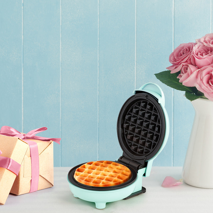 4-INCH PERSONAL WAFFLE MAKER – Holstein Housewares
