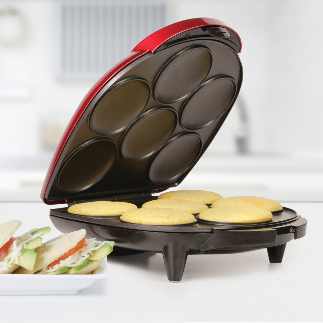 6-SECTION AREPA MAKER – Holstein Housewares